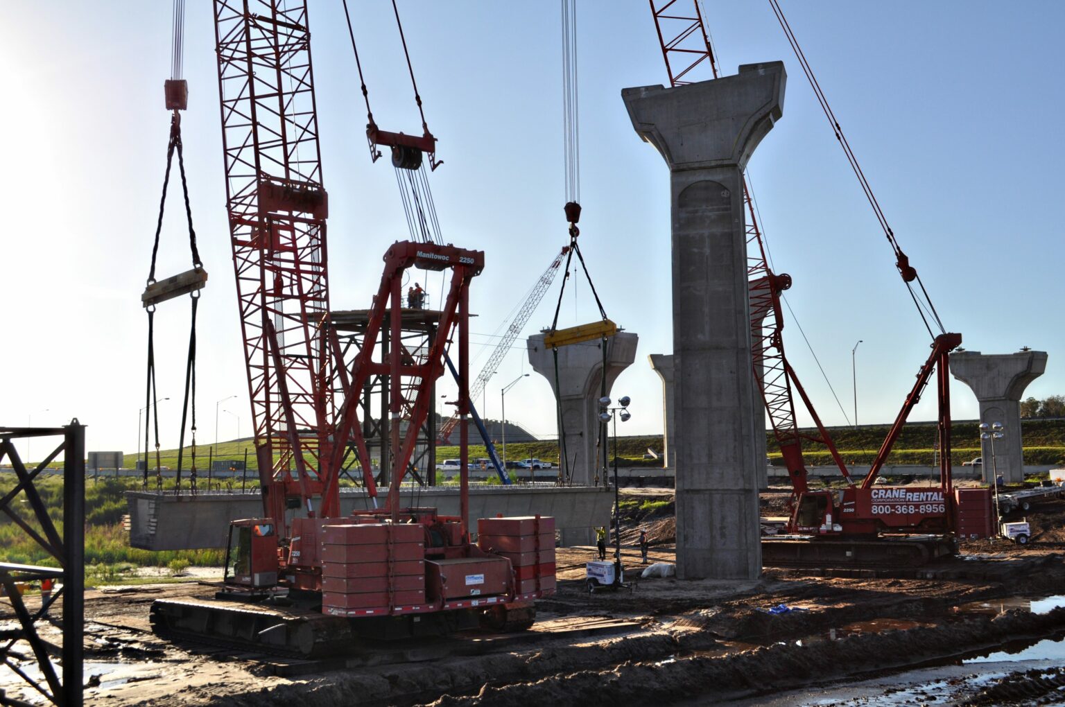 How Crawler Cranes Accomplish The Heavy Lifting